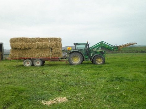 On Farm Carting & Loading | CMC Contracting